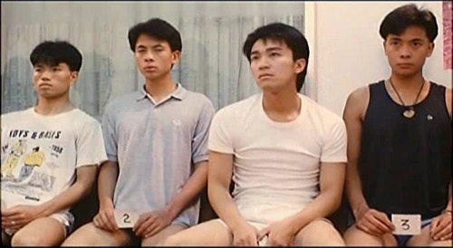 귀경출사 (Look Out, Officer!) 상세정보 | 씨네21