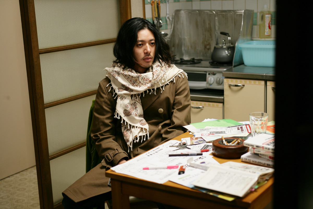 오다기리 죠의 도쿄타워 (Tokyo tawa: Okan to boku to, tokidoki, oton) 상세정보 | 씨네21