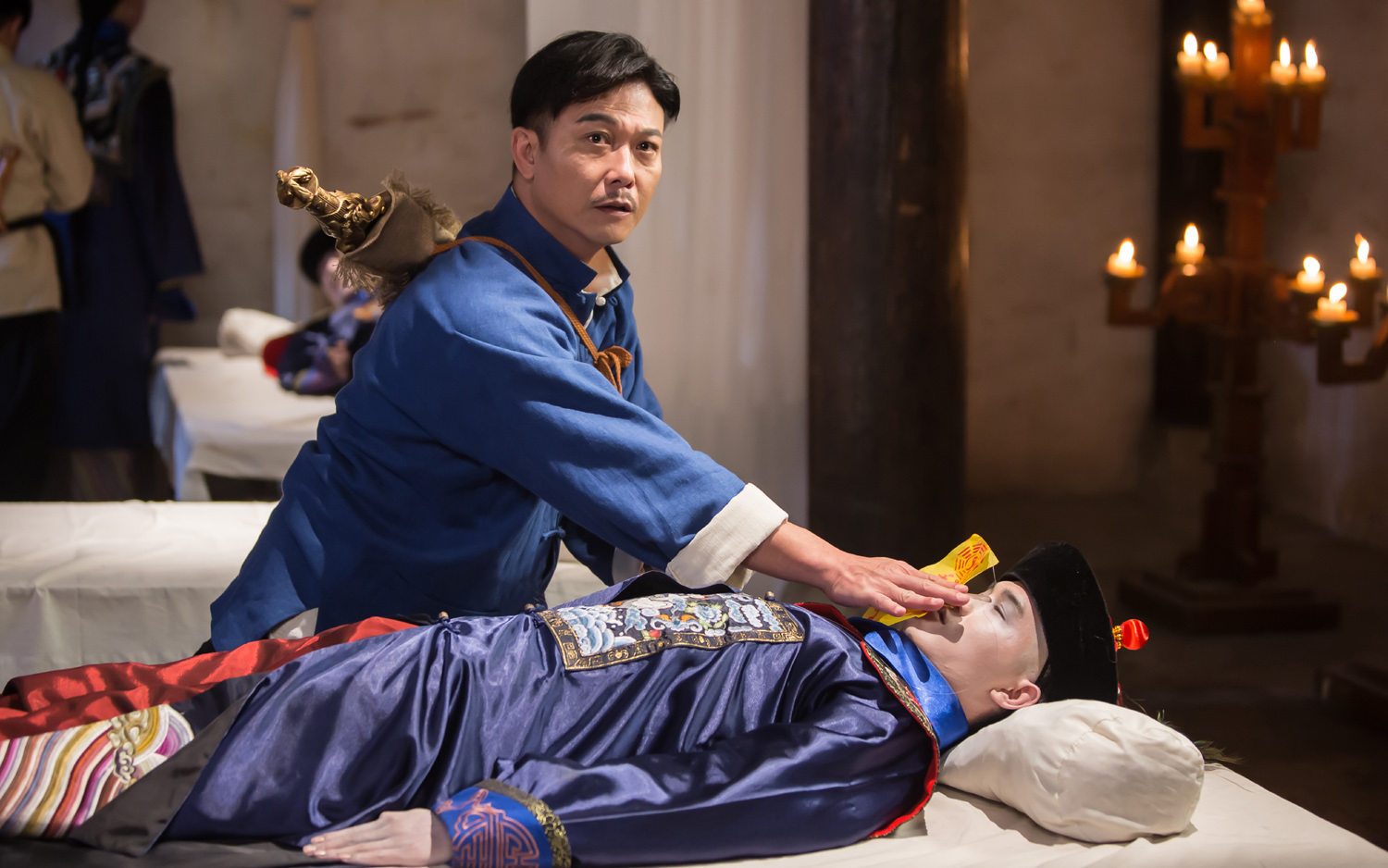 신강시선생 (Meet Mr. Vampire) 상세정보 | 씨네21